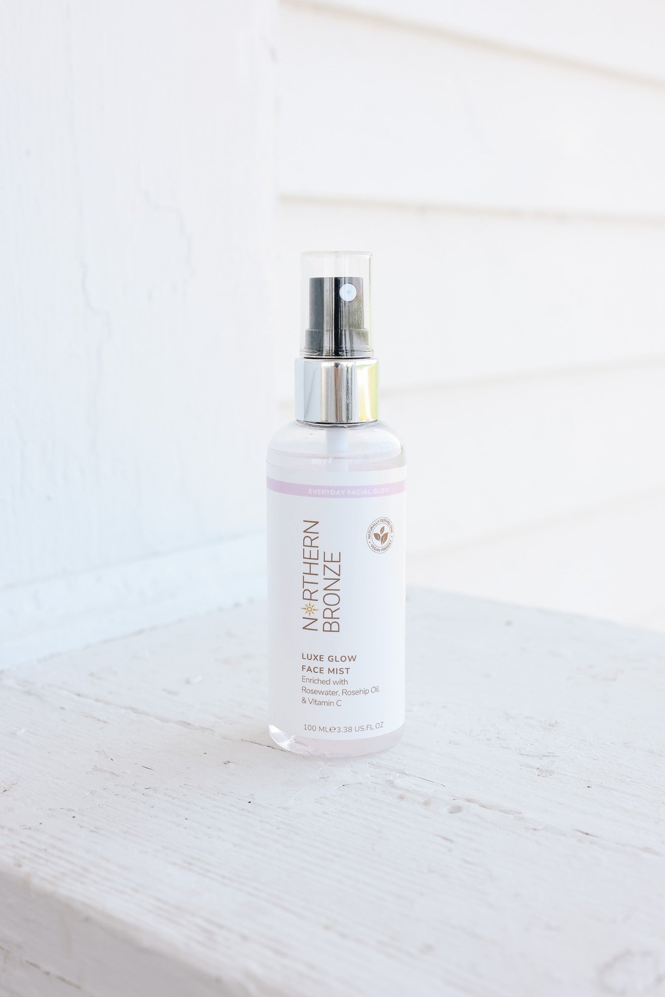 Luxe Glow Face Mist – Aiden & Oak