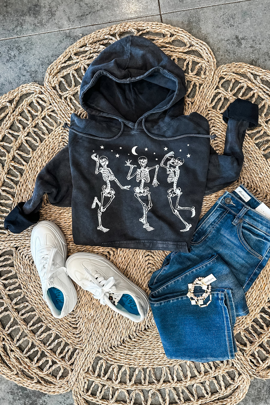 Graphics – Aiden & Oak